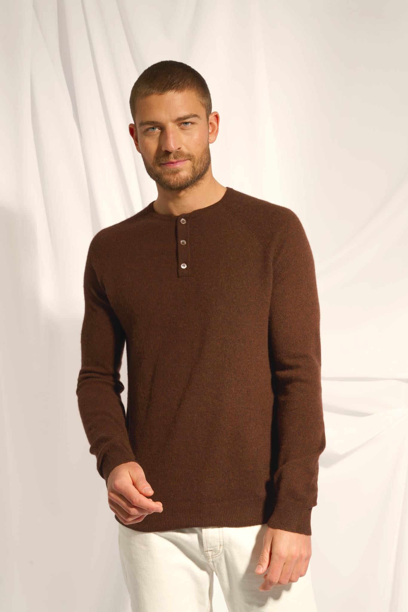 GUZMAN coffee turtleneck sweater